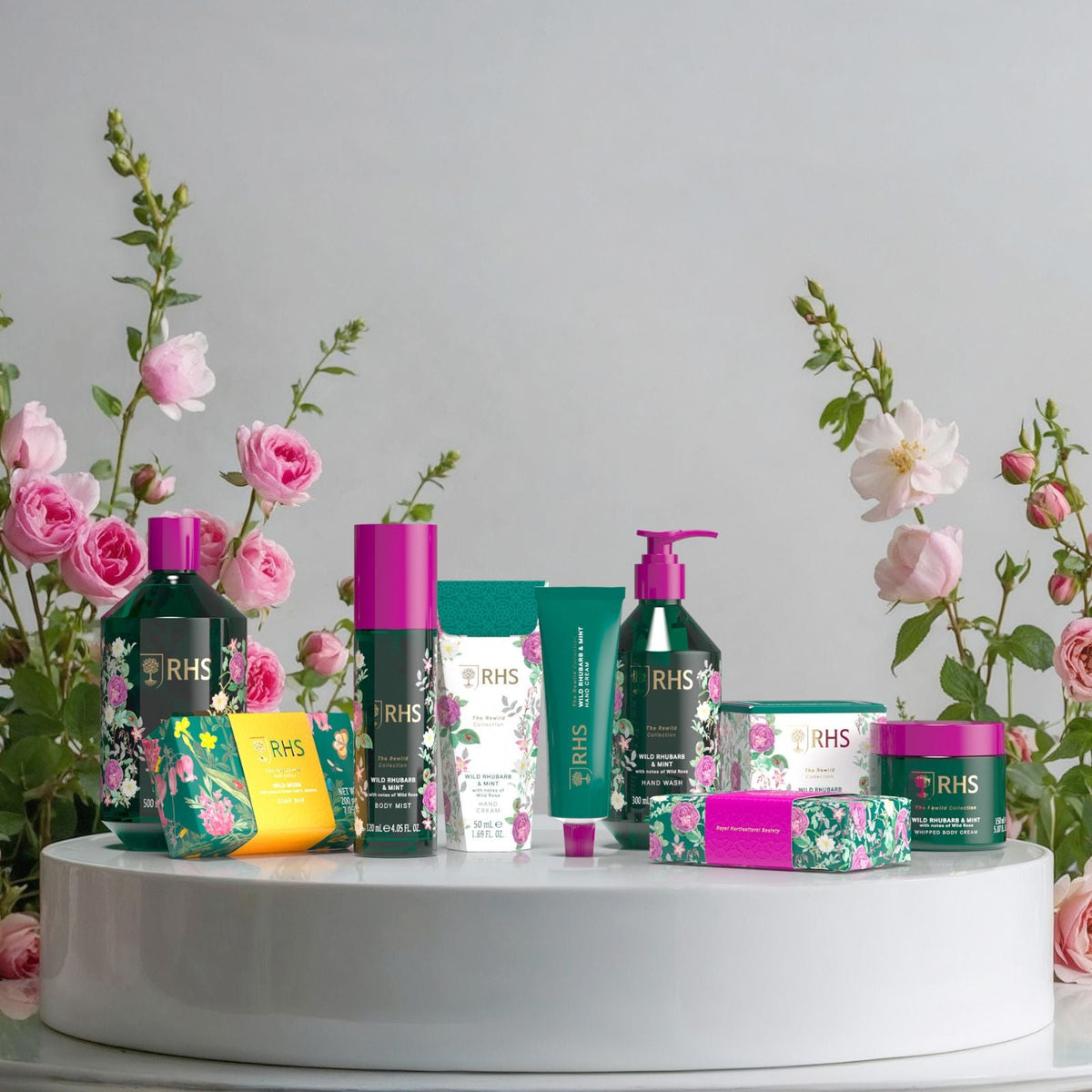 RHS The Rewild Collection - Wild Rhubarb & Mint, Body Mist – Forget Me Not 247